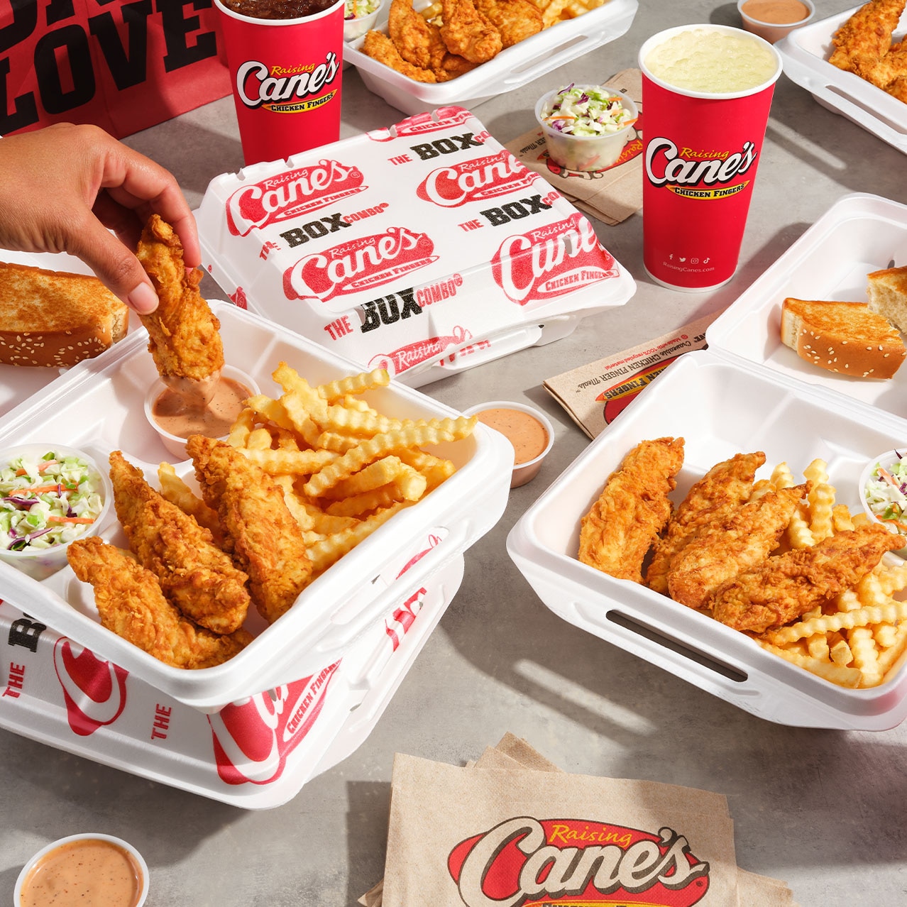 Raising Cane's Chicken Fingers | CityWalk Hollywood
