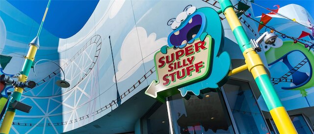 Super Silly Stuff - Universal Studios Hollywood