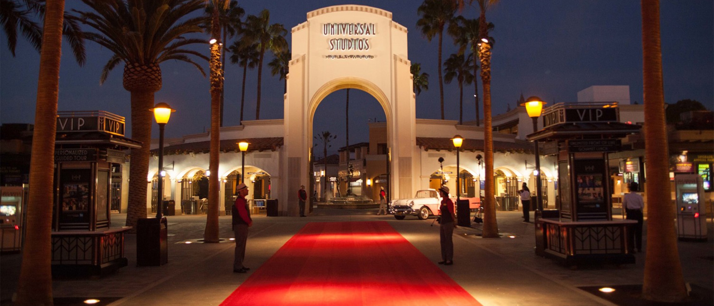 Universal Studios Hollywood Entrance