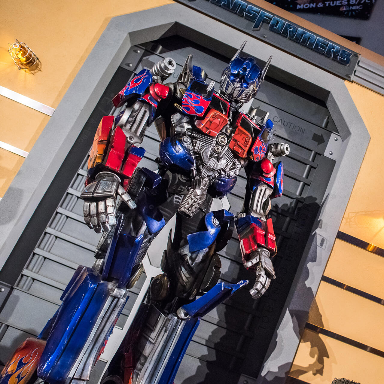 Meet Optimus Prime | Universal Studios Hollywood